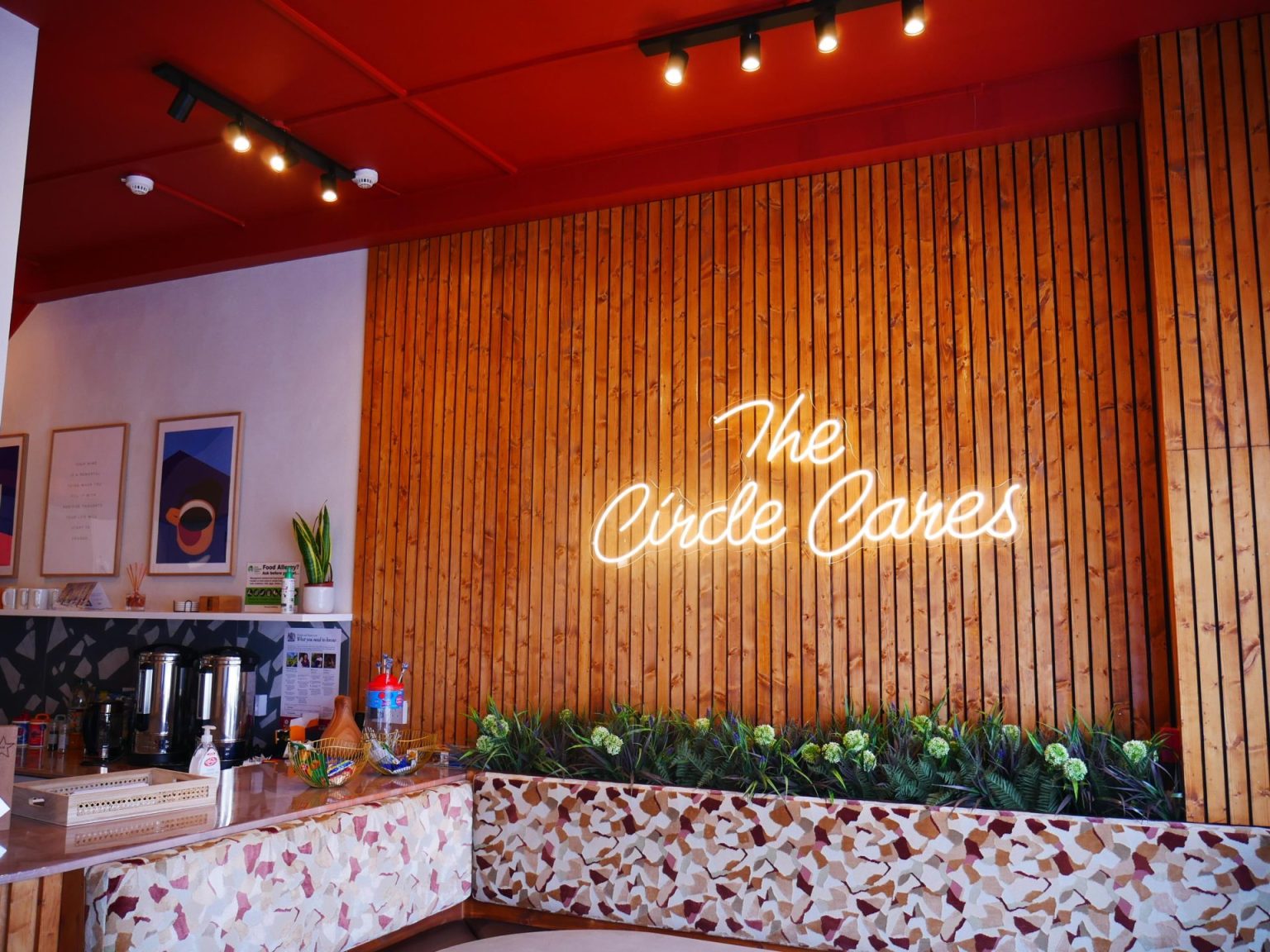 UK’s first mental health crisis café for children and young people ...